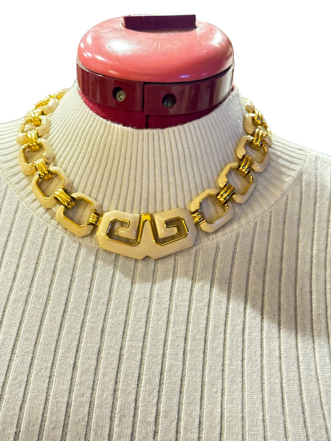Vintage 1980s Daria Gold Plated Cream Enamel Collar Choker NECKLACE ...