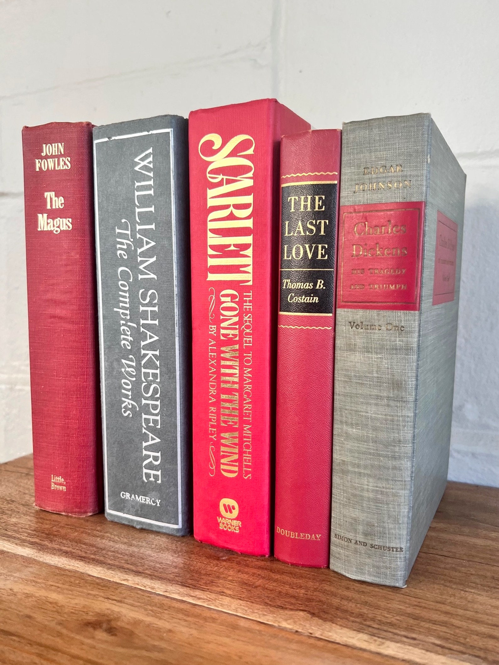 Red Antique Books, Decor Books by Color, Shakespeare Dickens, Vintage ...