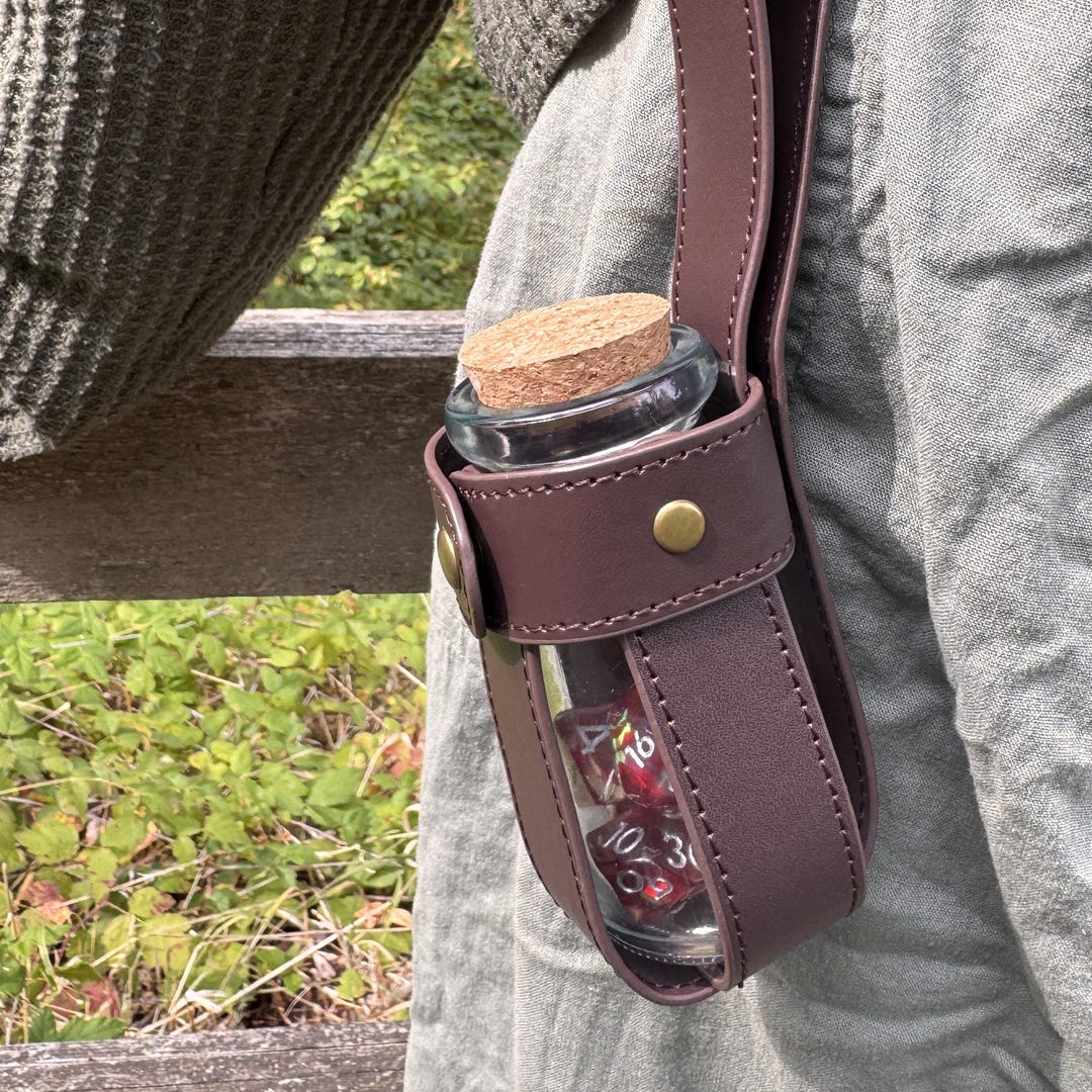 Leather Potion Bottle Holder: Renaissance Faire, Cosplay, LARP ...