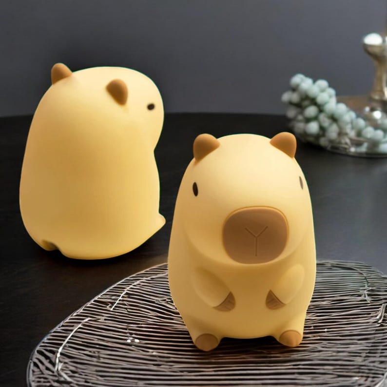 Adorable Capybara Night Light, LED Animal Lamp for Kids, Soft Silicone ...