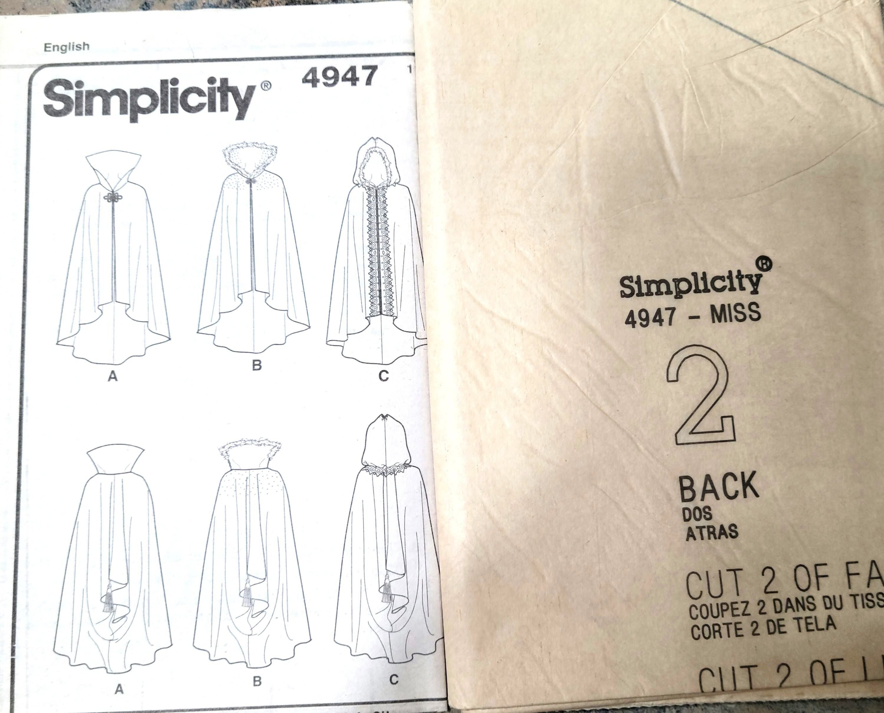 Simplicity 4947 Glamourous Cape in One Size, Beautifully Vintage Styled ...