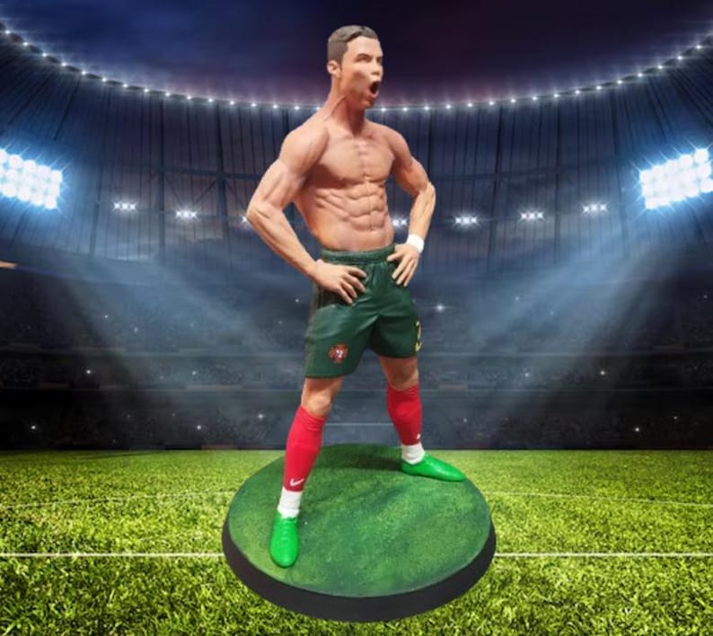 Realistic Cristiano Ronaldo Figure – Handmade – Sizes 16/18/25 Cm ...