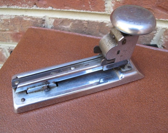 Vintage Pilot Metal Stapler Model No. 402 / Ace Fastener Corp. Chicago ...