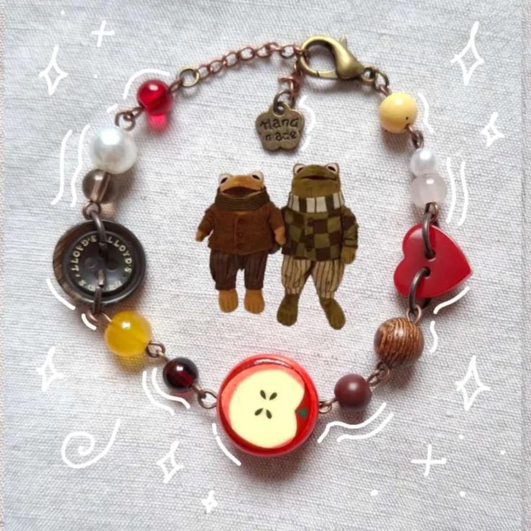 Apple Twee Bracelet - Etsy