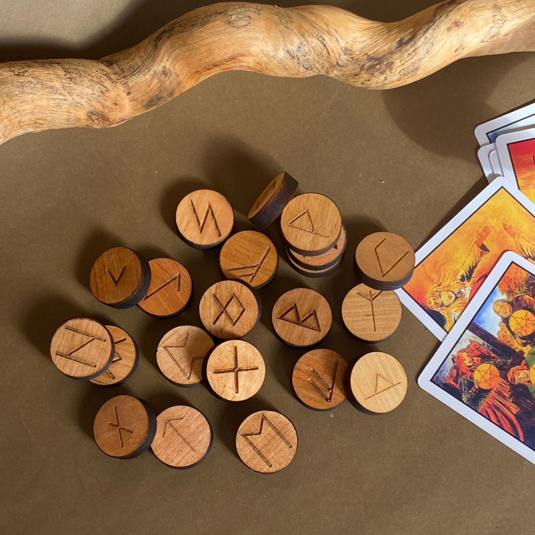 Wooden Runes Set Viking Runes for Witches Esoteric Mystic Rune Stones ...