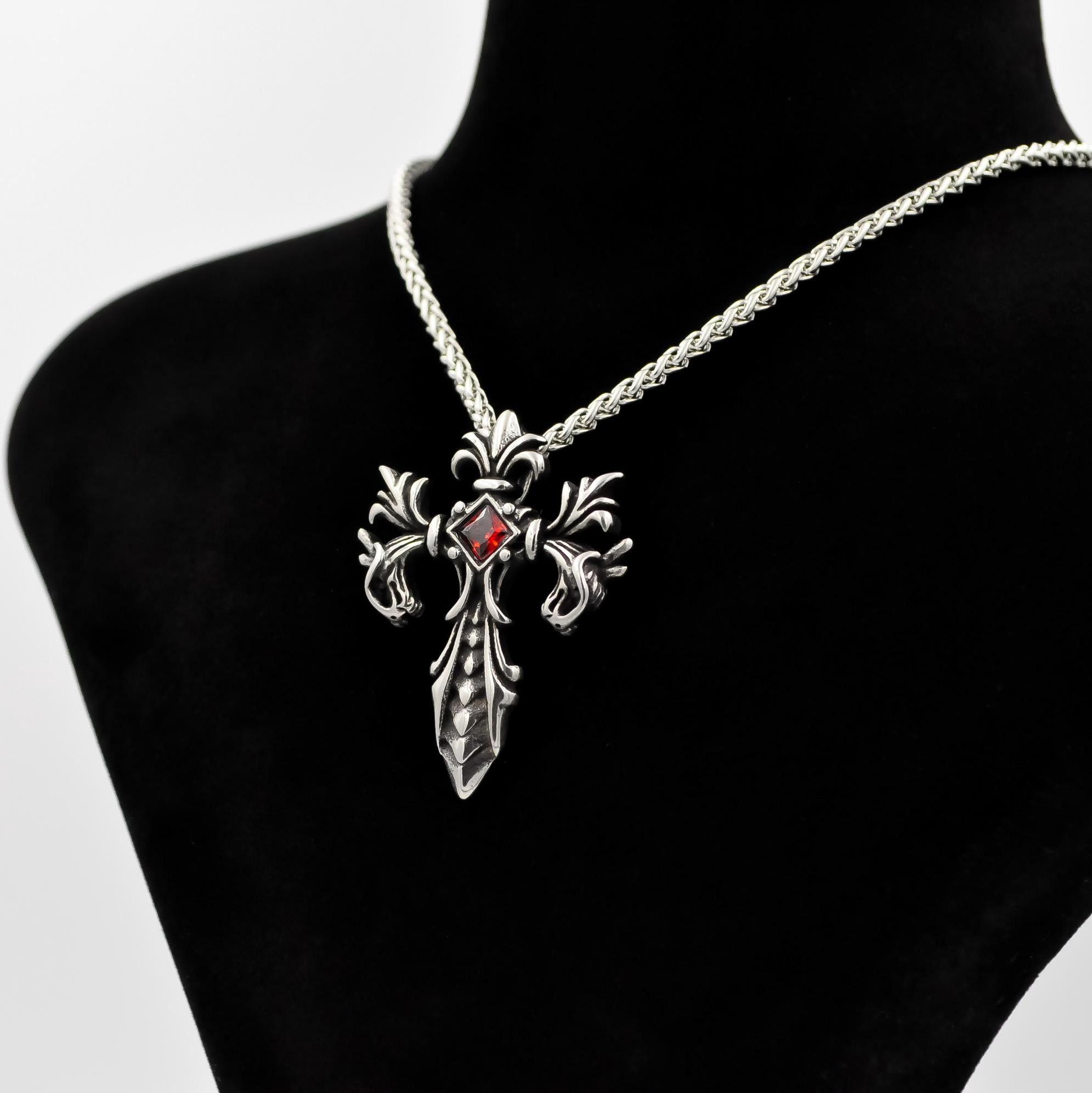 Collier croix gothique en acier inoxydable de haute qualité - Collier ...