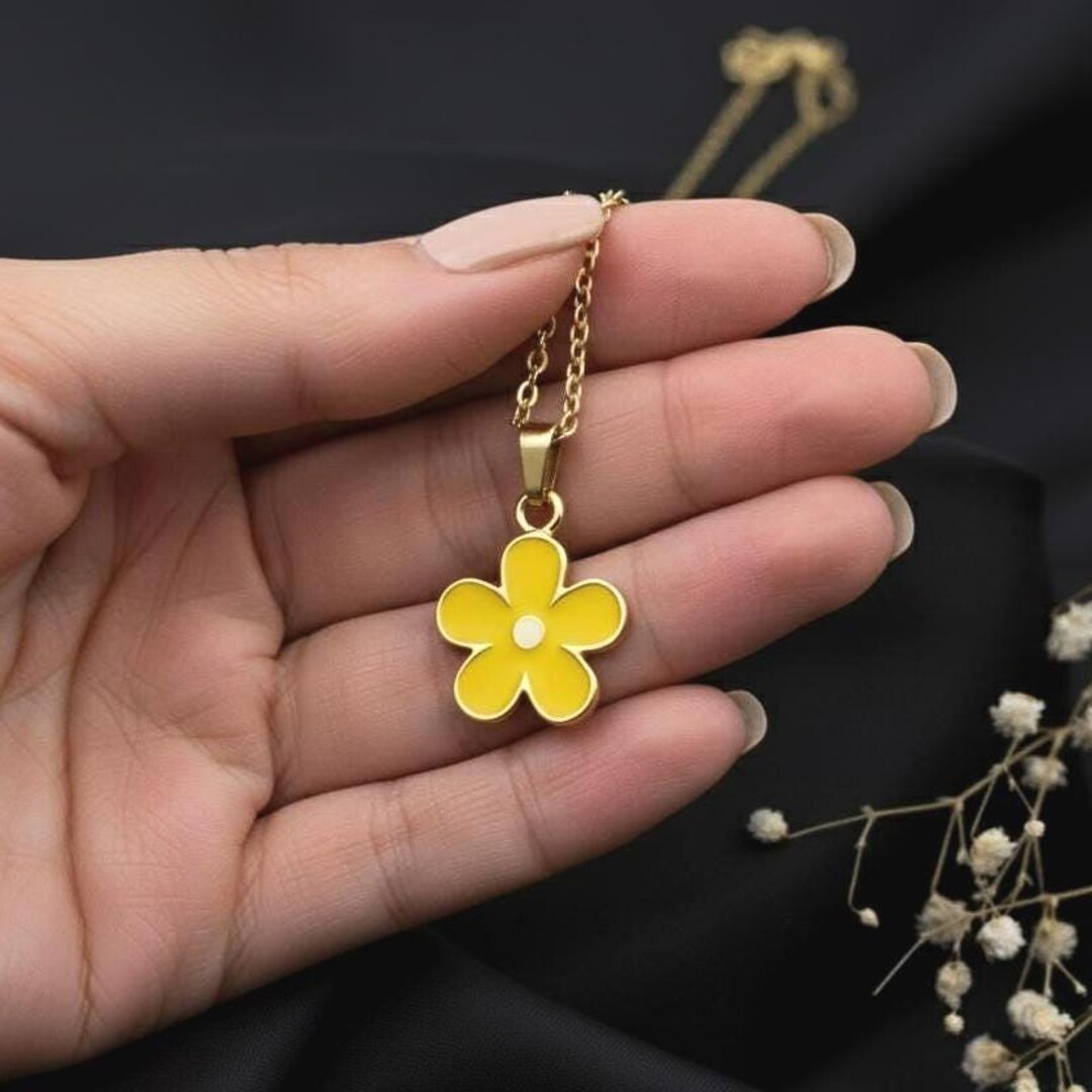 Yellow Daisy Flower Necklace - Elegant Jewelry - 18K Gold Plated Enamel ...