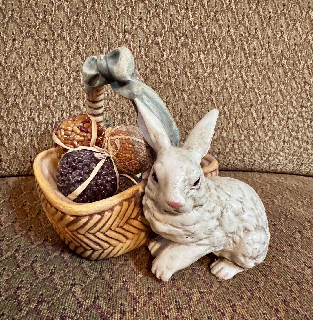 Vintage Heavy Pottery Bunny Rabbit Bonnet Bow Handle Basket Planter ...