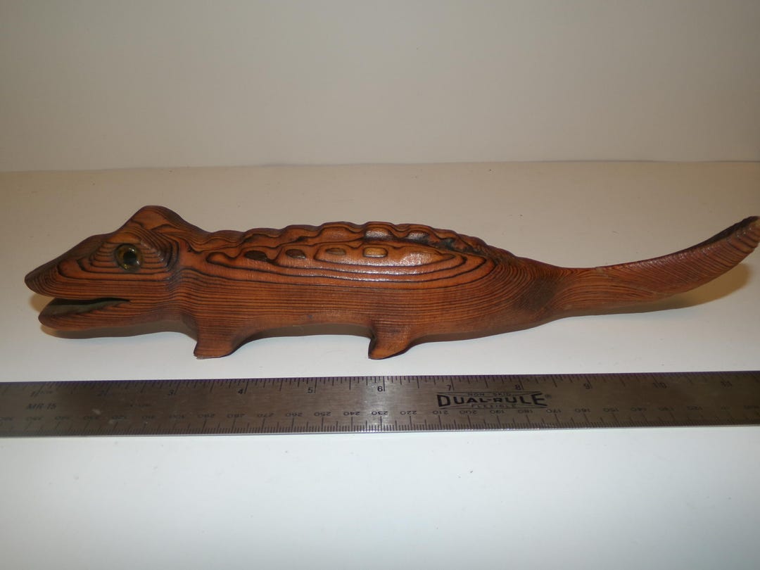 Cool Vintage Hand Carved Folk Art Alligator, Wood With Glass Eyes - Etsy