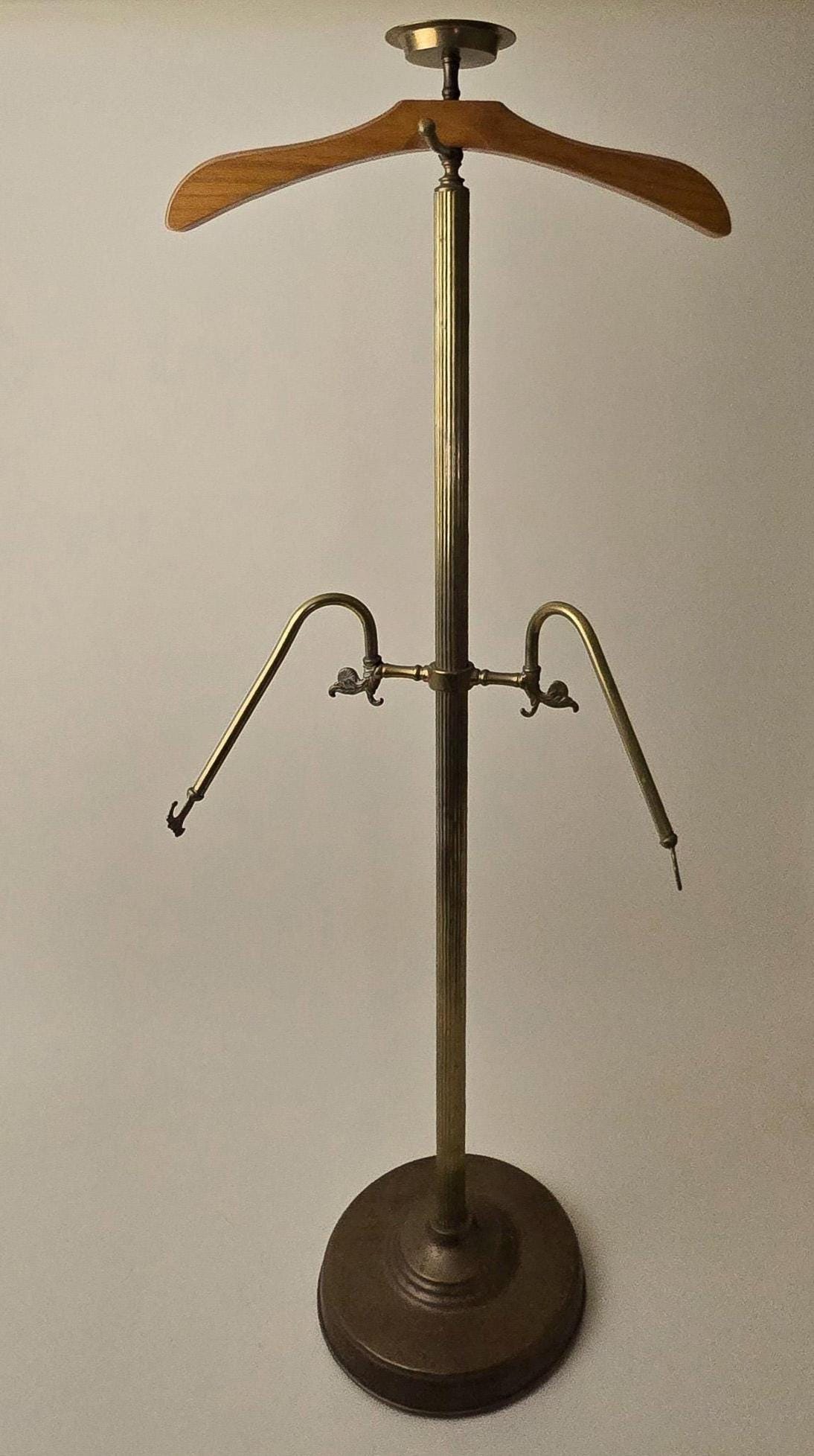 Vintage Gentlemen's Brass Valet Butler Stand Suit Wardrobe Hanger Art ...
