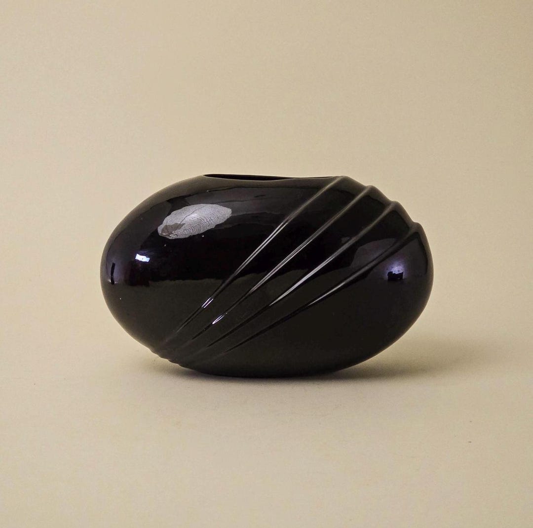 Vintage Shiny Black Art Deco Vase With Wrapped Detailing L Modern Decor ...