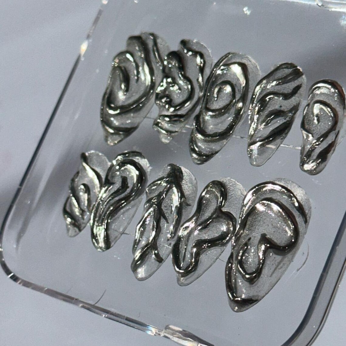 Handmade Chrome Silver Press-on Nails: Metallic Y2K Nail Art - Etsy