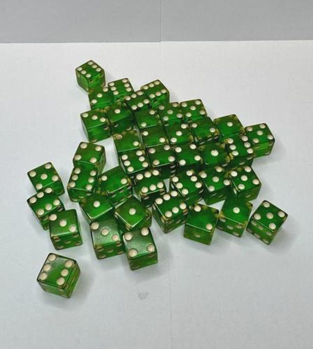 VINTAGE Green Bakelite Catalin Mah Jongg DICE 5 Doll. Each One - Etsy