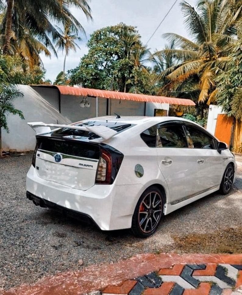 Rare Toyota Prius 2005 - 2014 Stylish Fighting Jet Edition Rear Wing ...