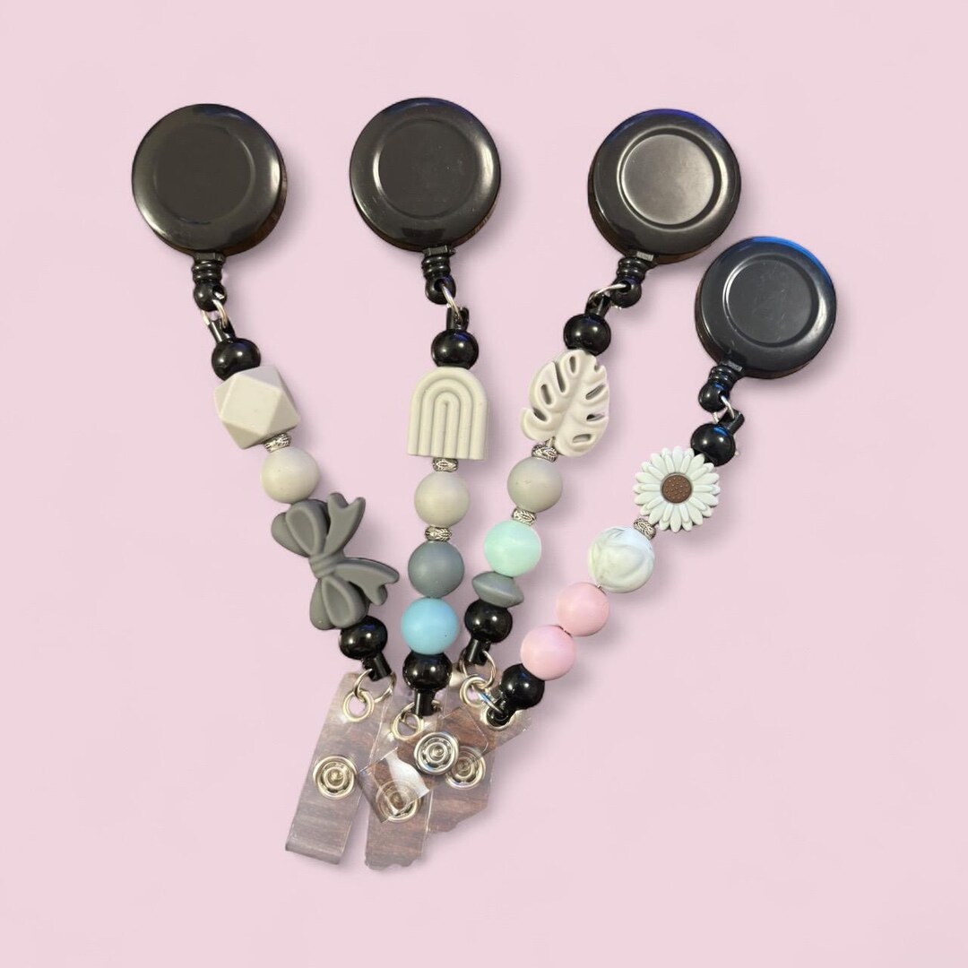 Minimalist Badge Reel – Neutral Colors for Everyday Use - Etsy