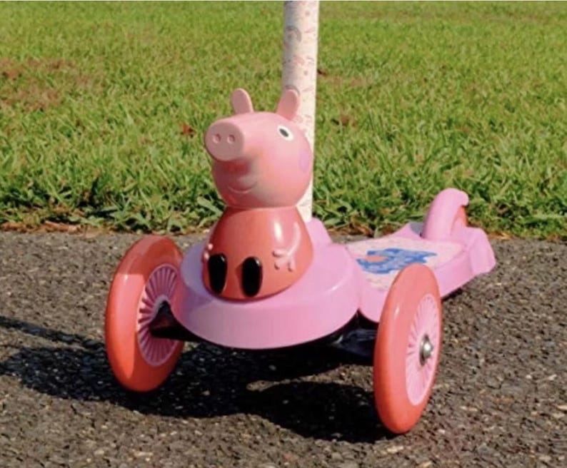 Peppa Pig Scooter, 3 Wheel Platform, Foot Activated Brake, 75 Lbs ...