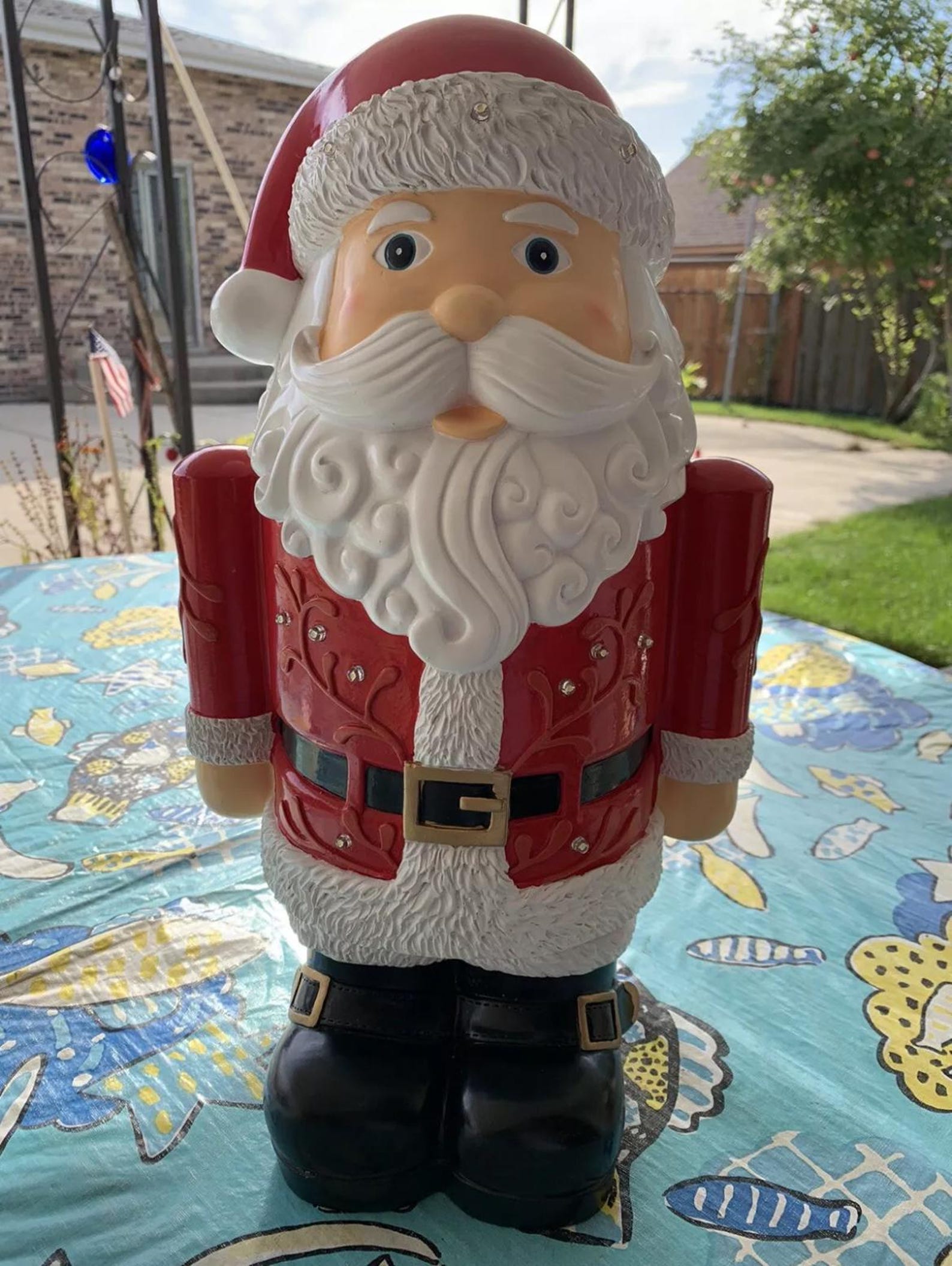 18.5” LED Resin Light up Santa Claus Statue 2 Light Modes Made in ...