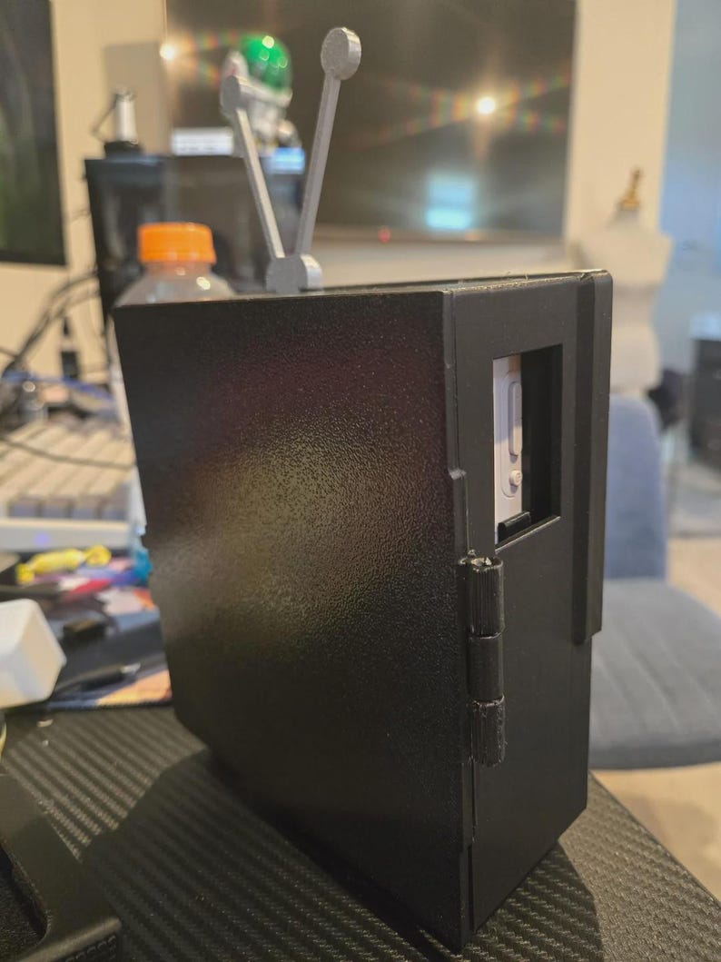 Retroid Pocket Classic TV Box Enclosure - Turn Your Handheld Into a ...