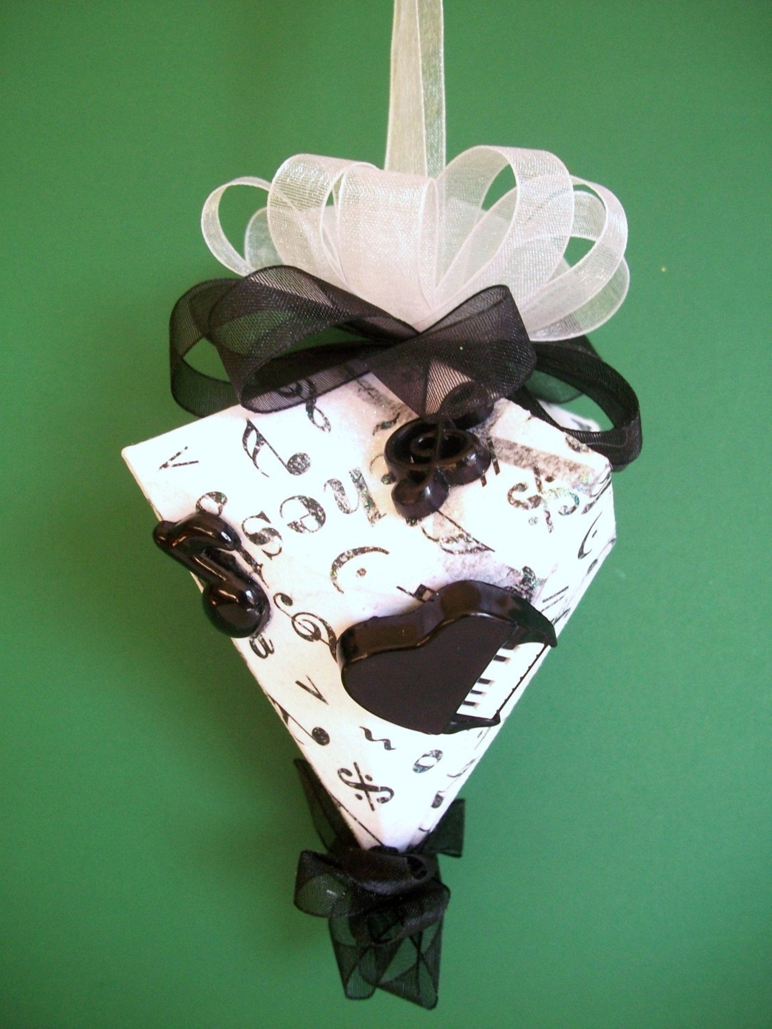 Christmas Ornament German Bell PDF Pattern Scrapbooking Papers Origami ...