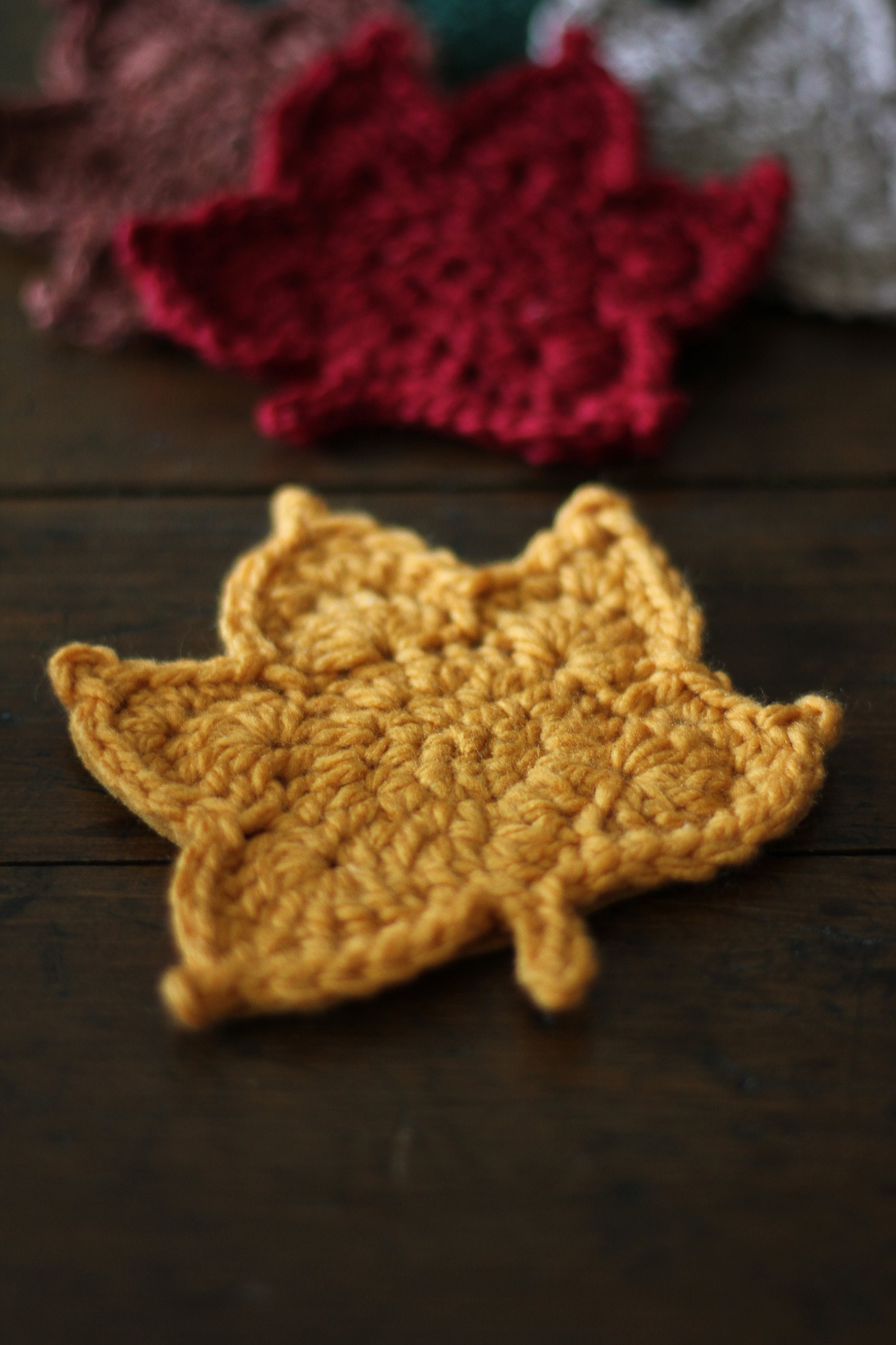 Crochet Leaf Pattern Download - Crochet Maple Leaf Pattern Includes ...