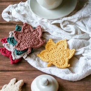 Crochet Leaf Pattern Download - Crochet Maple Leaf Pattern Includes ...