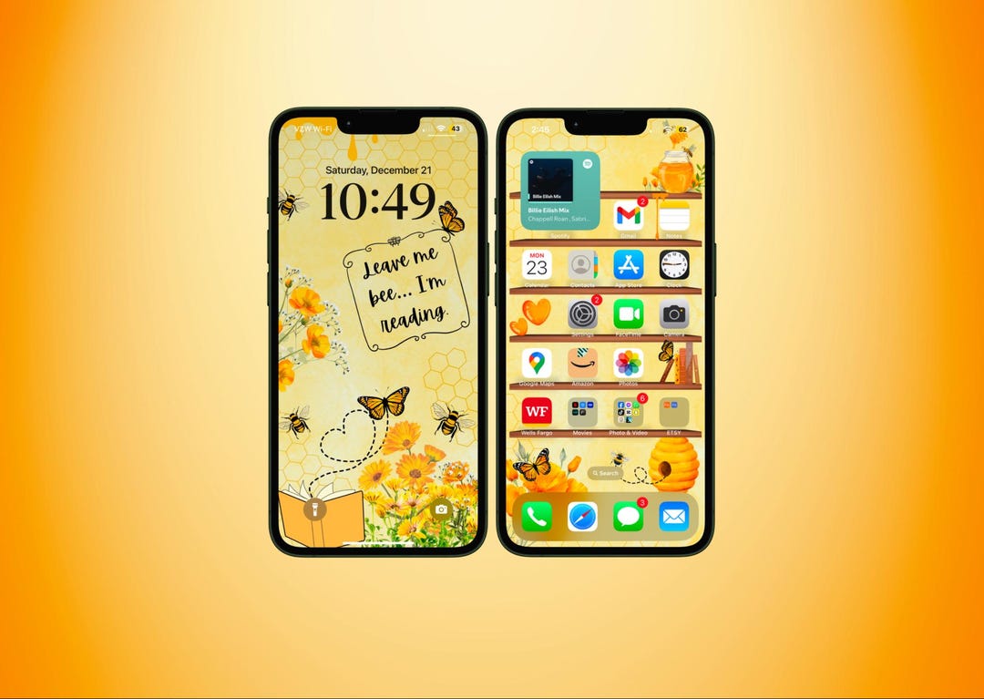 Bookish Bee Lock Screen & Bookshelf Home Screen Phone Wallpaper Ios 18 ...