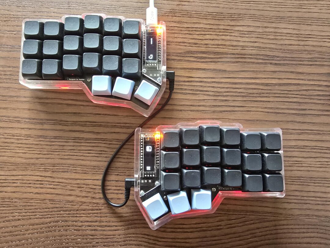 Custom Wired 42 Split Keyboard Corne V3 QMK - Etsy