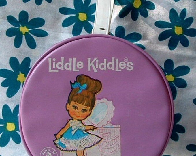 1967 LIDDLE KIDDLES Vintage Round Lilac Purple Pretty Priddle Carrying ...