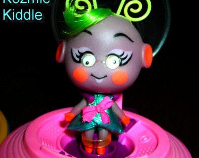 Kozmic Liddle Kiddles " Purple Gurple" With SPACESHIP- Original Outfit ...