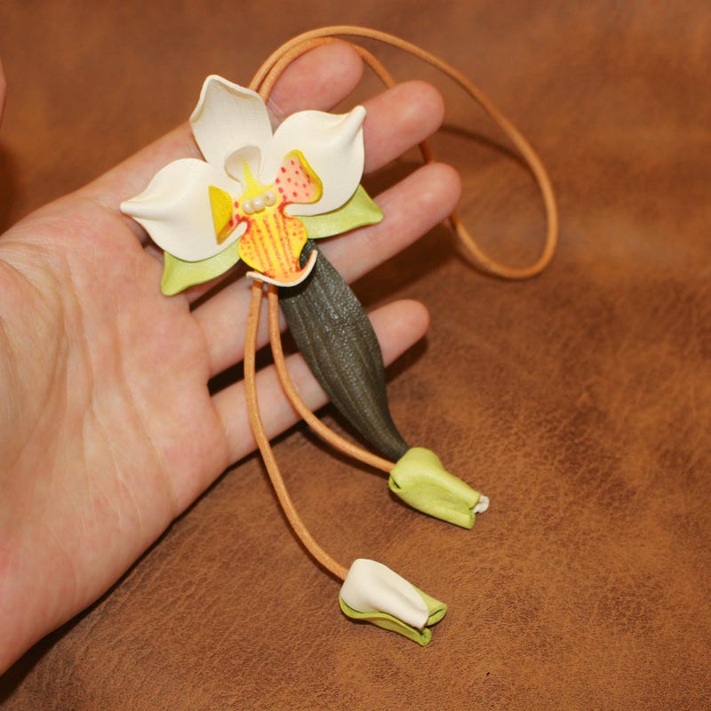 Orchid Leather Keychain - Etsy UK