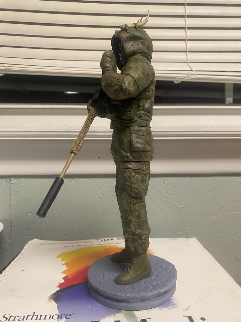 Zyrachiy Statuette - Etsy