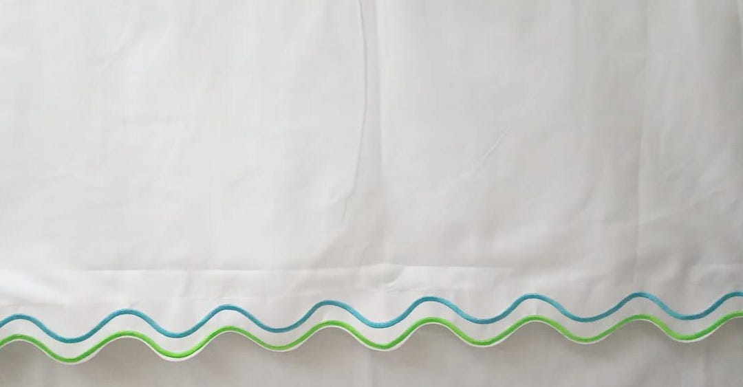 Embroidered Scallop Bed Skirt: 400 Thread Count Cotton Sateen - Etsy