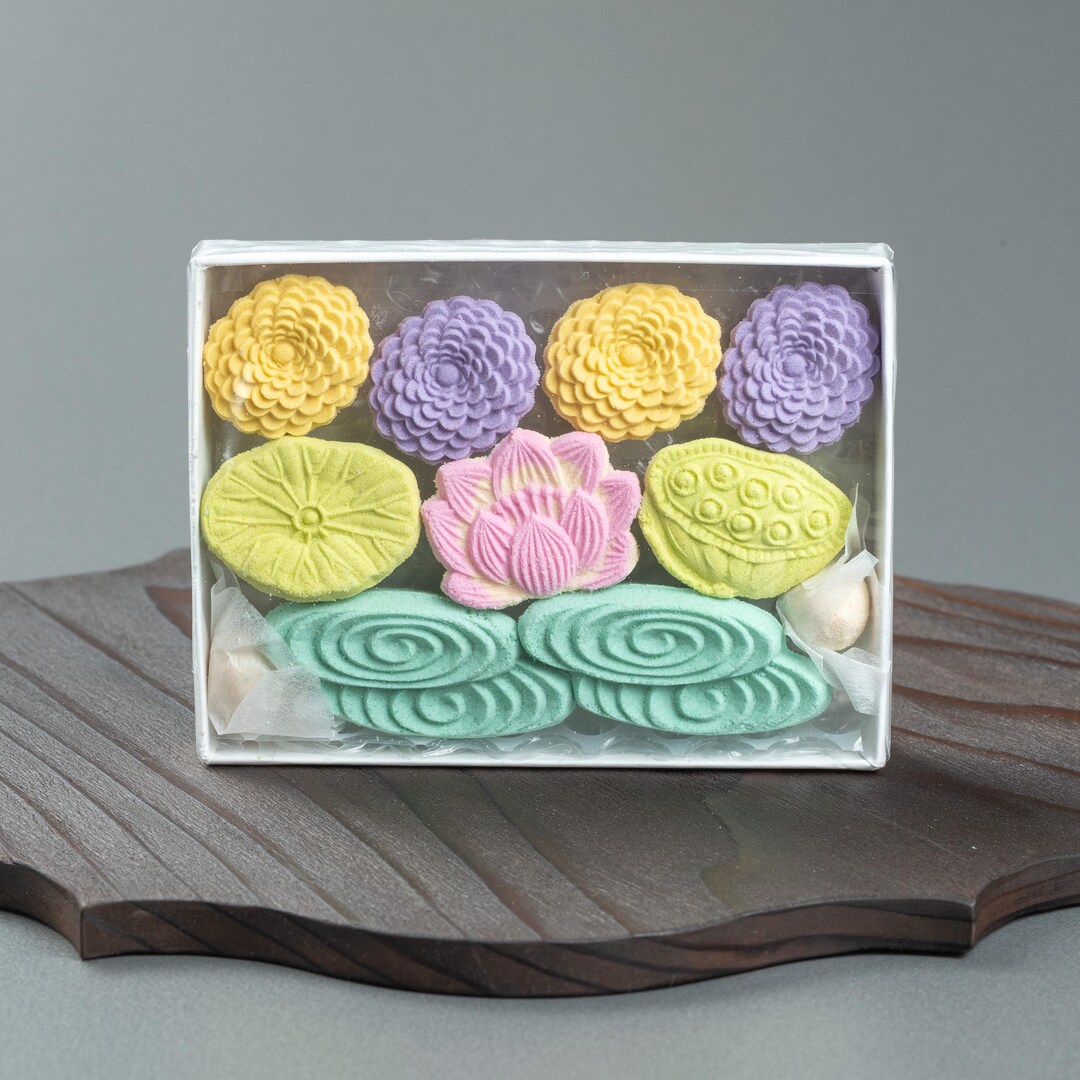 Shimizu Kaho Osaka Higashi Dry Confectionery: "hasu No Ike (lotus Pond ...