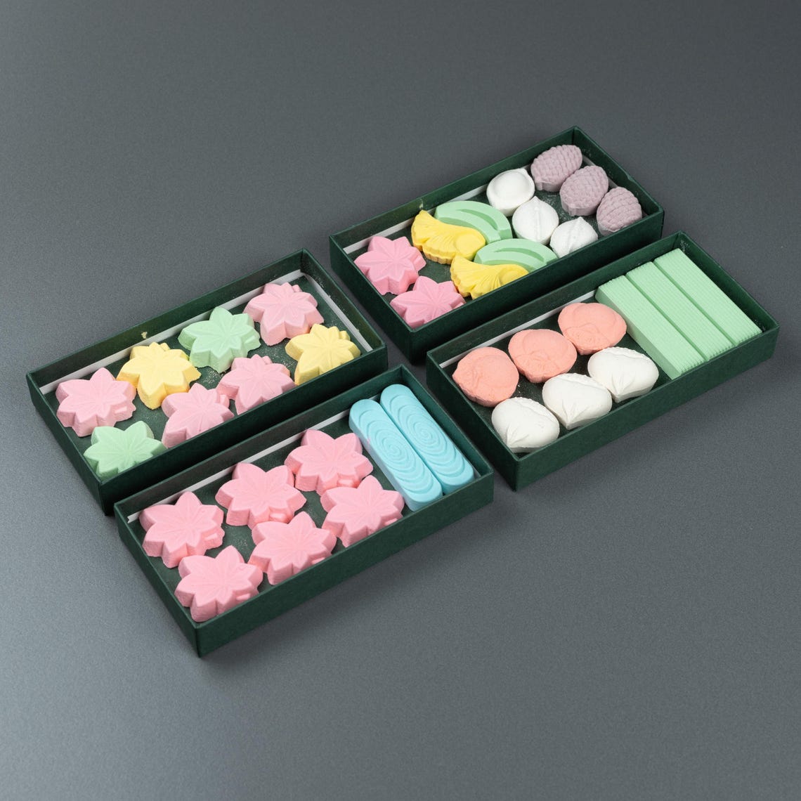 Moroeya Kanazawa Rakugan Higashi Wasanbon Dry Confectionery: "jikō No ...