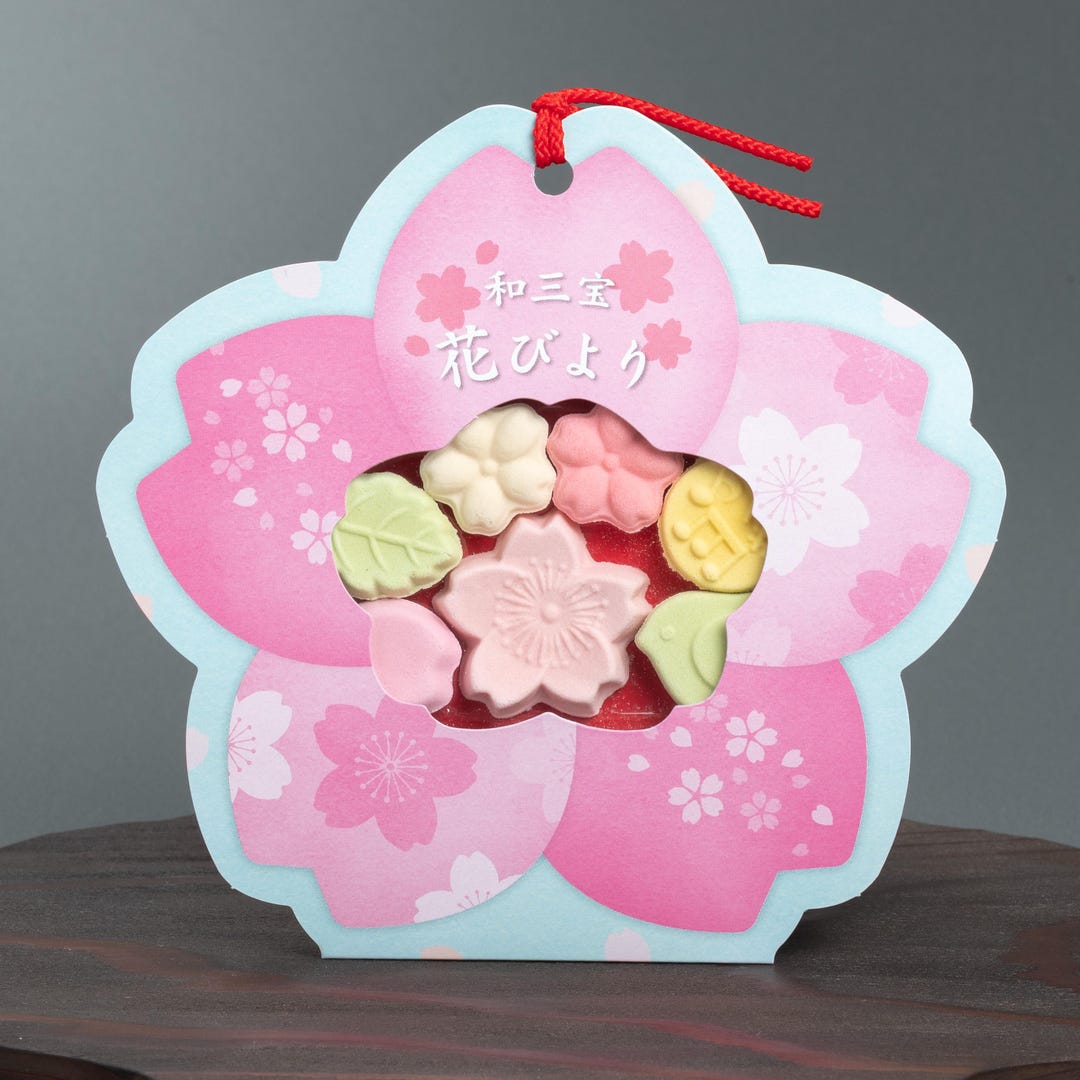 Baikodo Kagawa Higashi Wasanbon Dry Confectionery: "hanabiyori (A ...