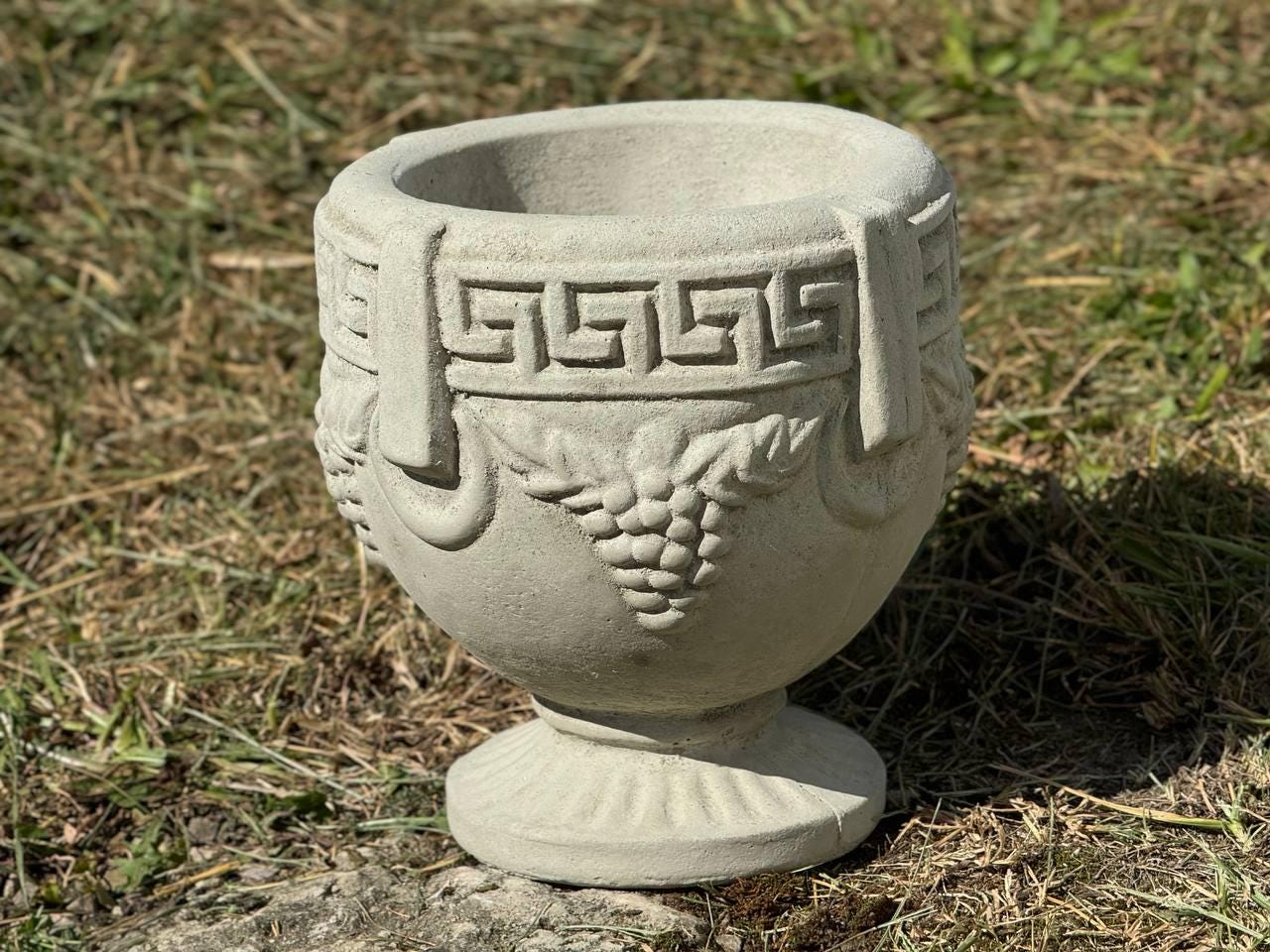Flowers Pot Porch Statue 10 In, Outdoor Planter With Grapes, Garden ...