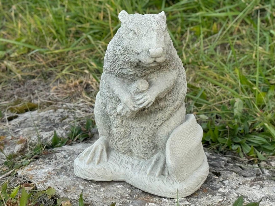 Beaver Garden Statue 11 In, Concrete Animals Figurine, Sitting Beaver ...