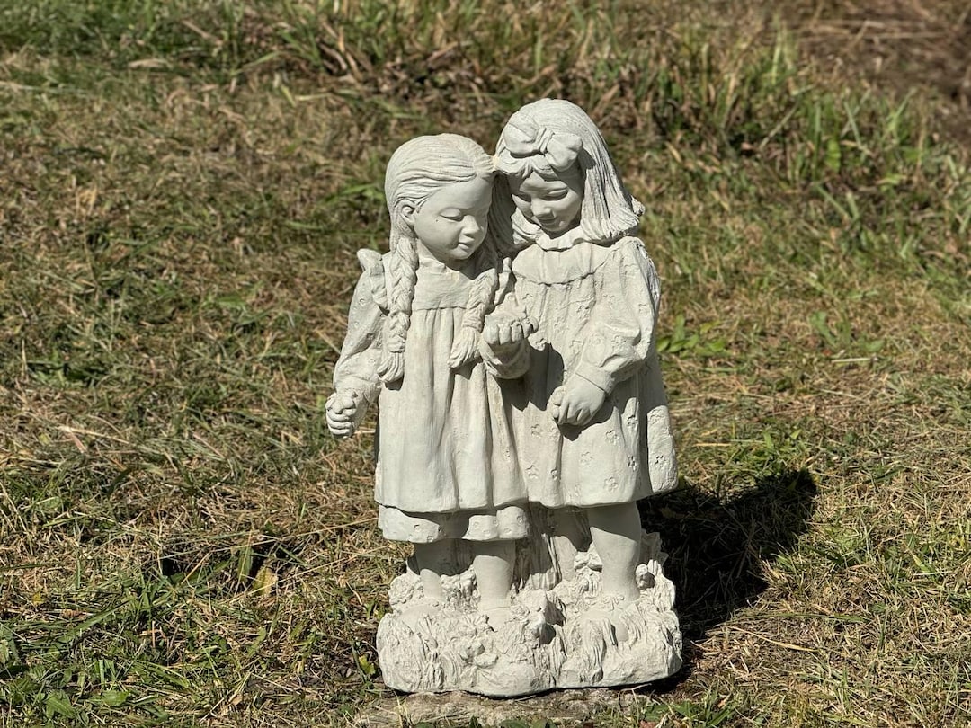 Two Girls Figure 19 In, Massive Kids Garden Statue, Concrete Girls With ...