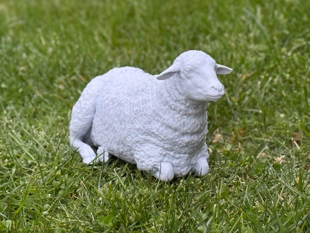 Handmade Sheep Statue Garden Lamb Outdoor Decor Outdoor Farm Animal ...