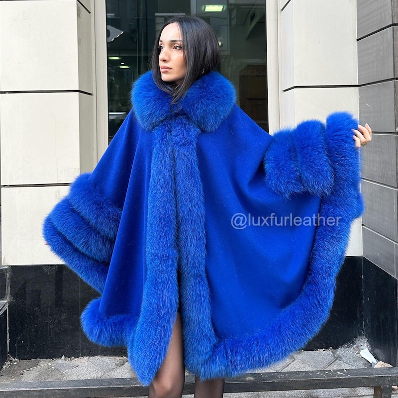 Red Coat Trimmed Fox - Etsy UK