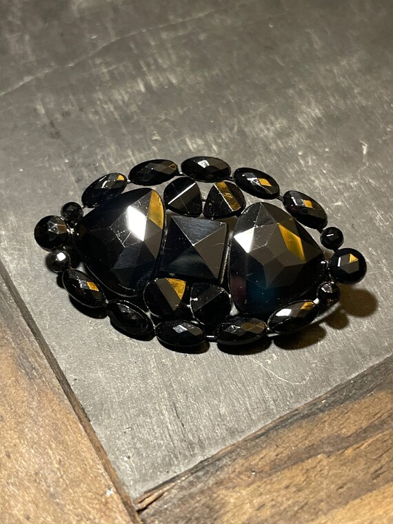 VICTORIAN Whitby Jet Mourning Brooch with Gold Accent - Gem