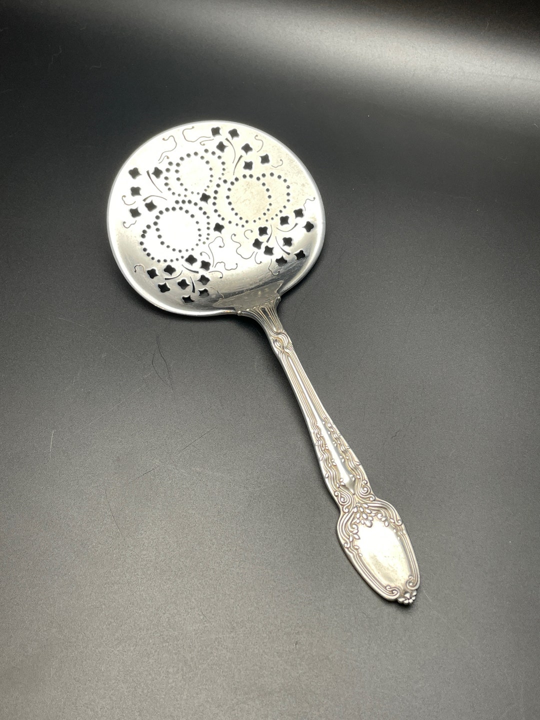 Tiffany & Co Gorgeous Antique Broom Corn Sterling Silver Tomato Server ...