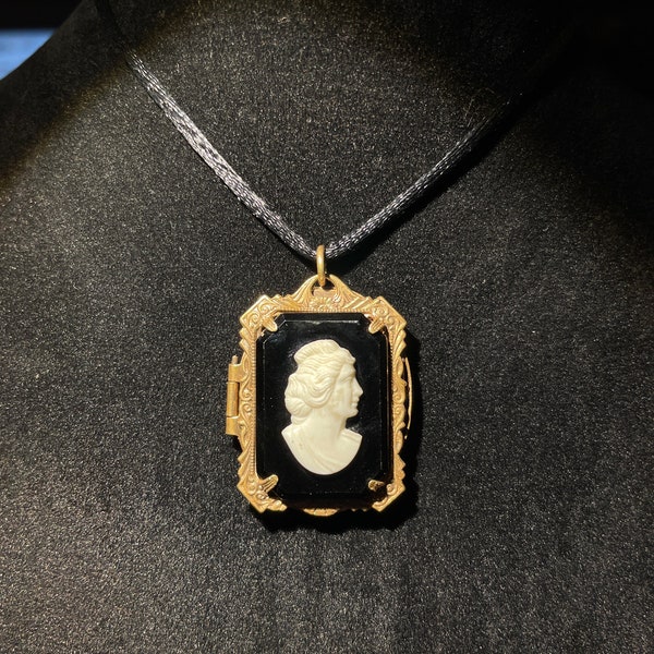 Black Bakelite Cameo - Etsy