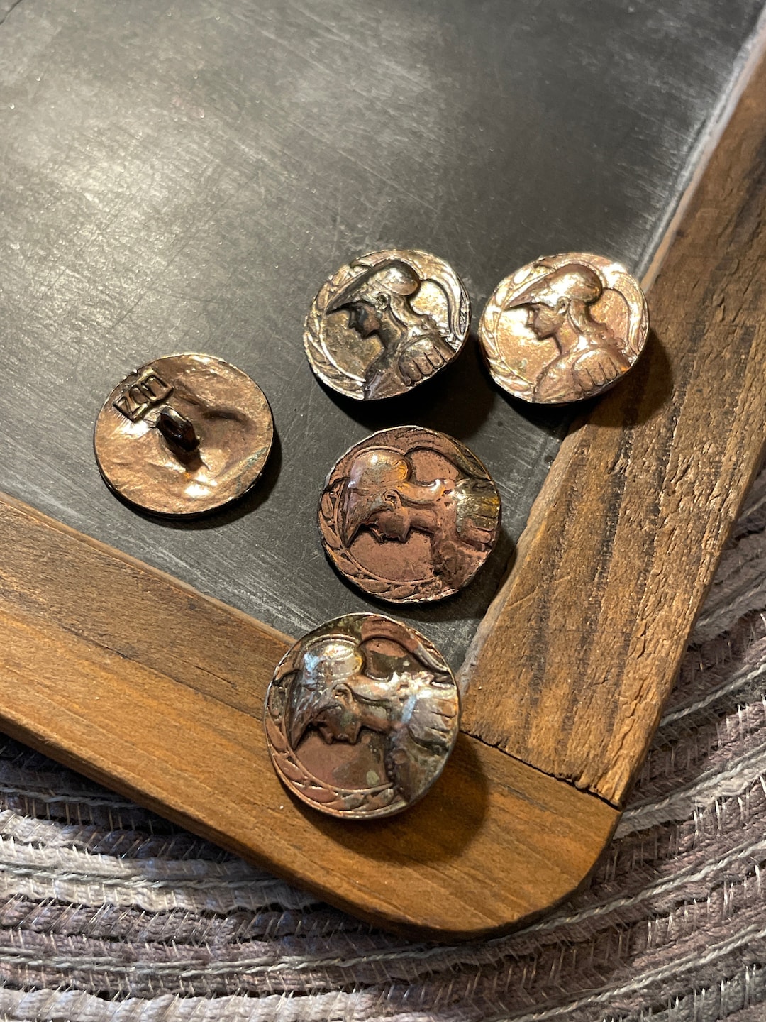 LIDZ Bros NY 1945 Knight Buttons Set 5 - Etsy