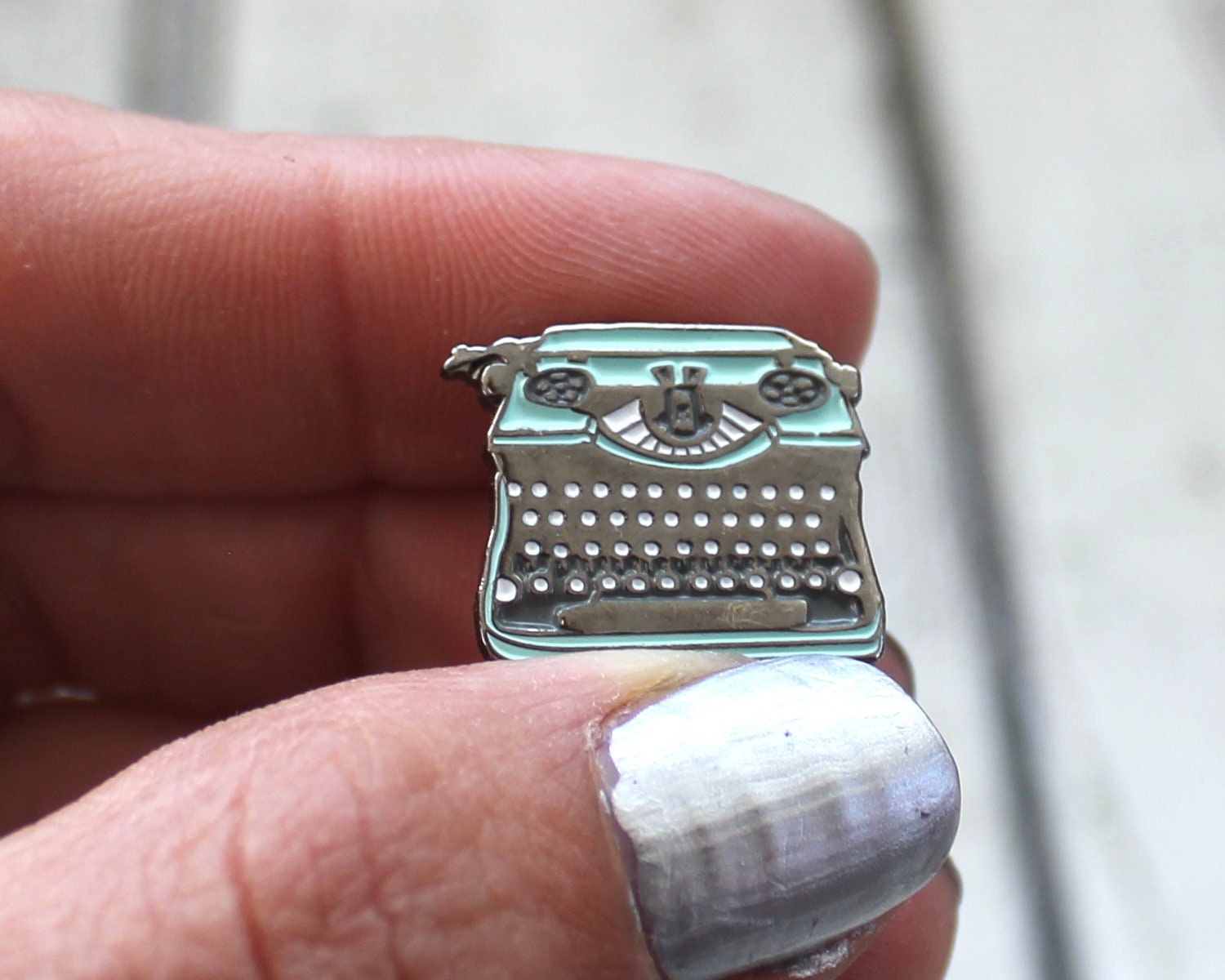 Typewriter Pin Vintage Typewriter Enamel Pin Writer Gift | Etsy