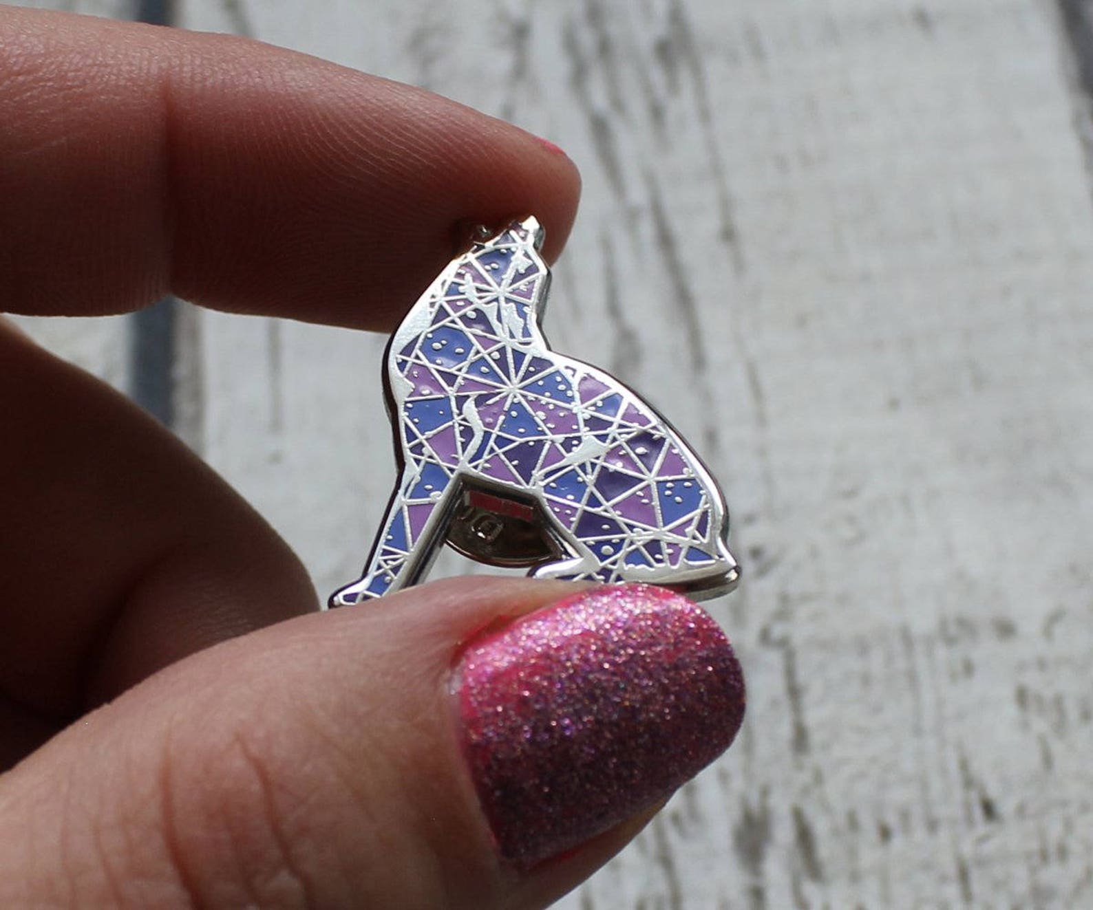 Coyote Pin, 1" Soft Enamel Lapel Pin, Howling Wolf, Southwestern Gifts ...
