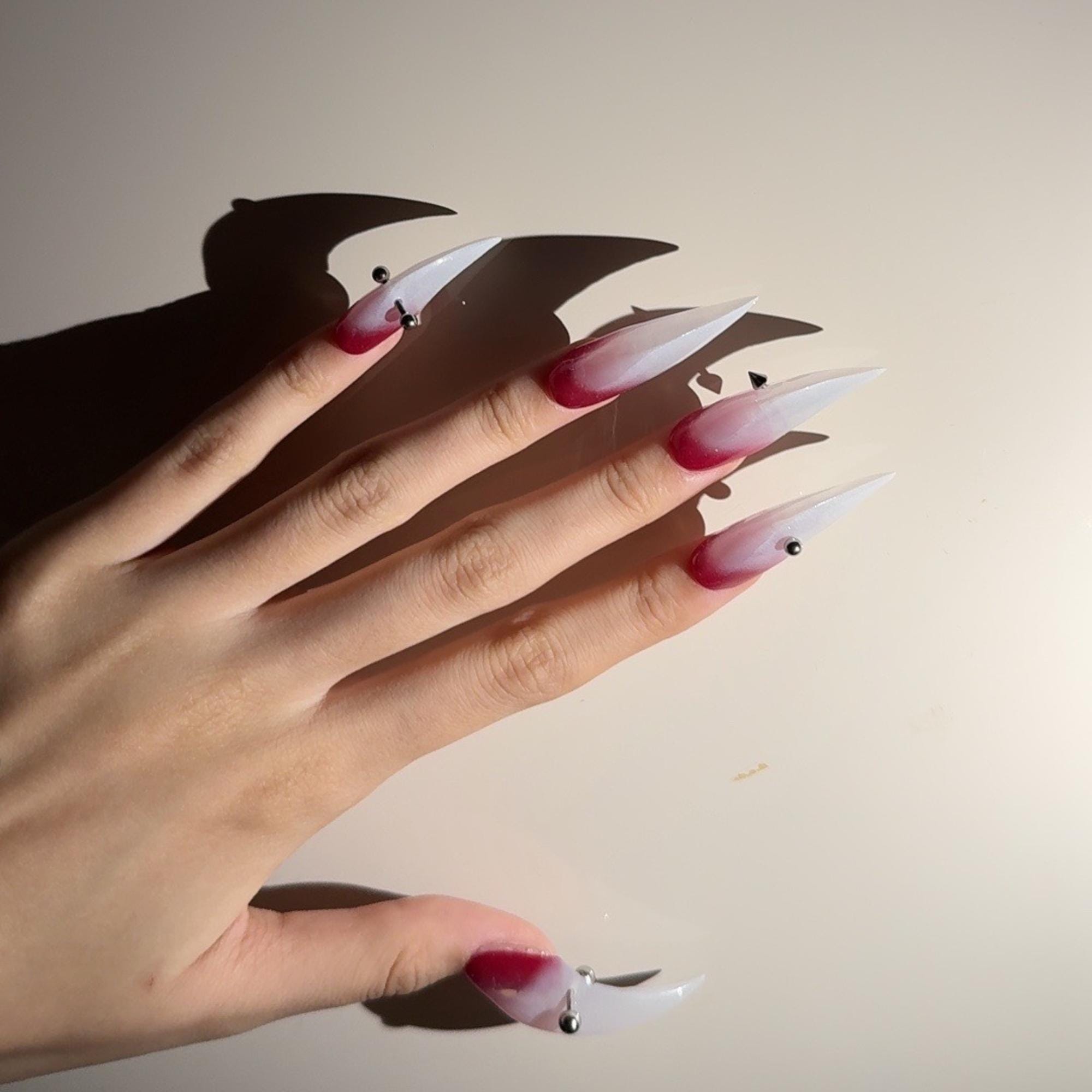 Wolf Claw Press-on Nails: 3D Sharp Talon Armor, Reusable Anime Nails - Etsy