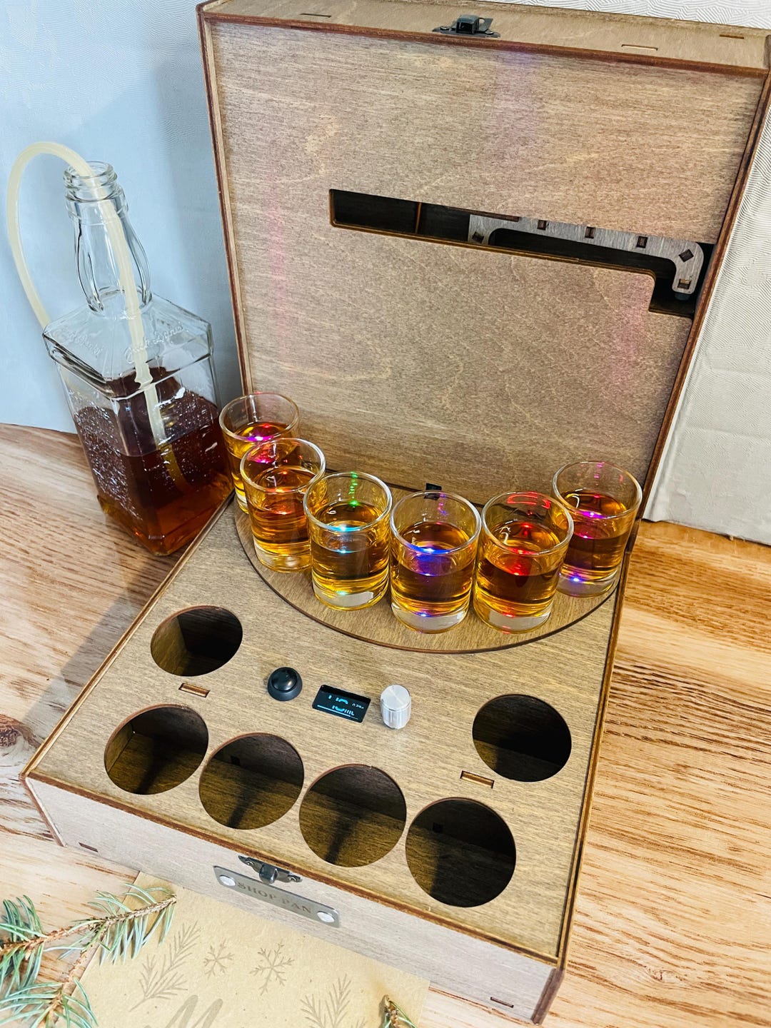 Portable Mini Bar Whiskey Dispenser for 5th Anniversary Gift & Travel ...