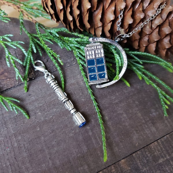 Dr Who Necklace - Etsy