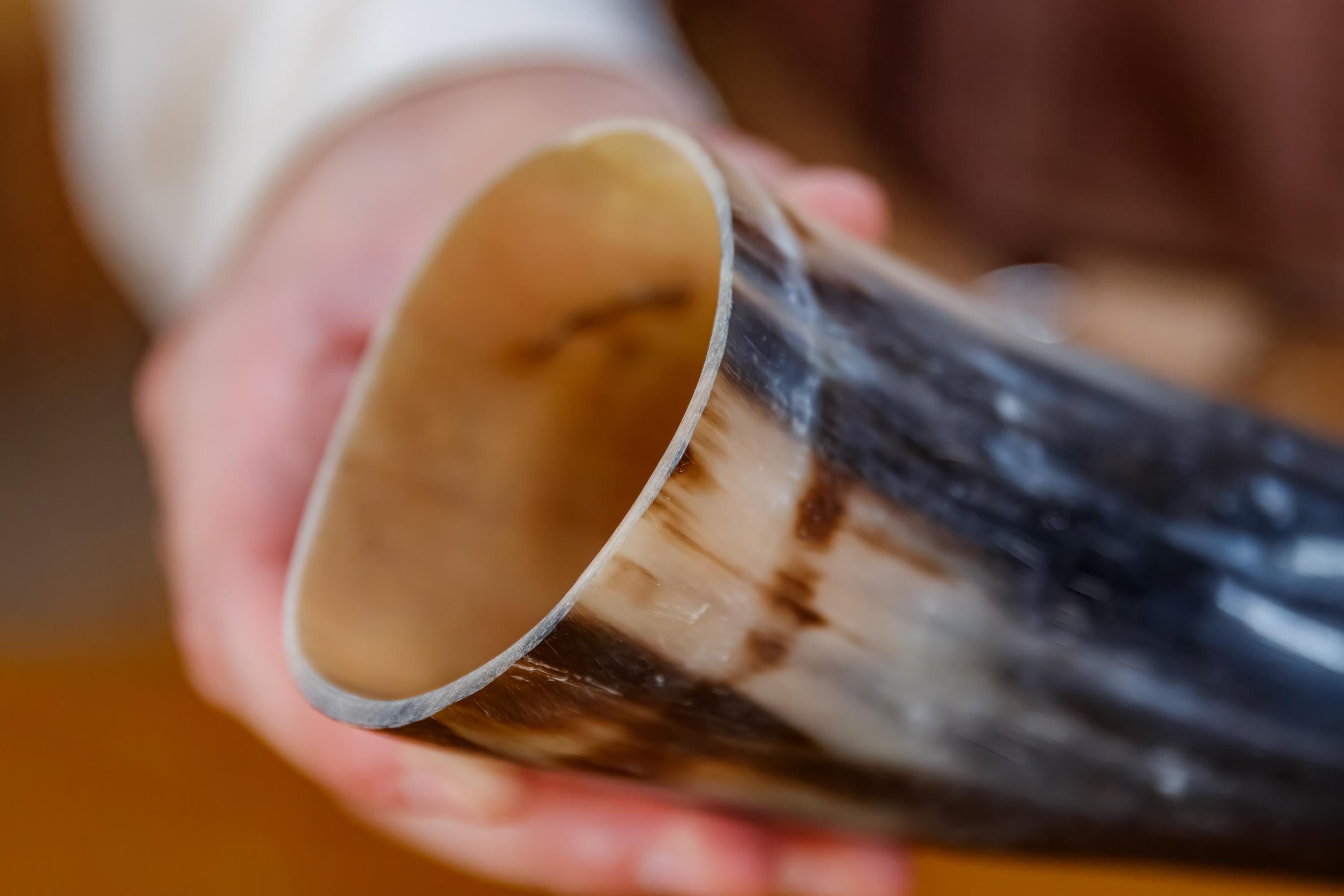 Vintage Pirate Costume Drinking Horn Carved Skull Pirate Theme Captain ...